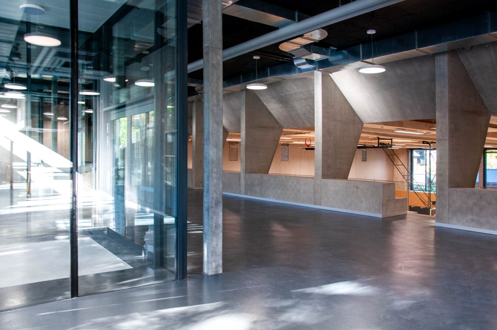 Nouveau complexe sportif de l’École Internationale de Genève - INDUNI ...